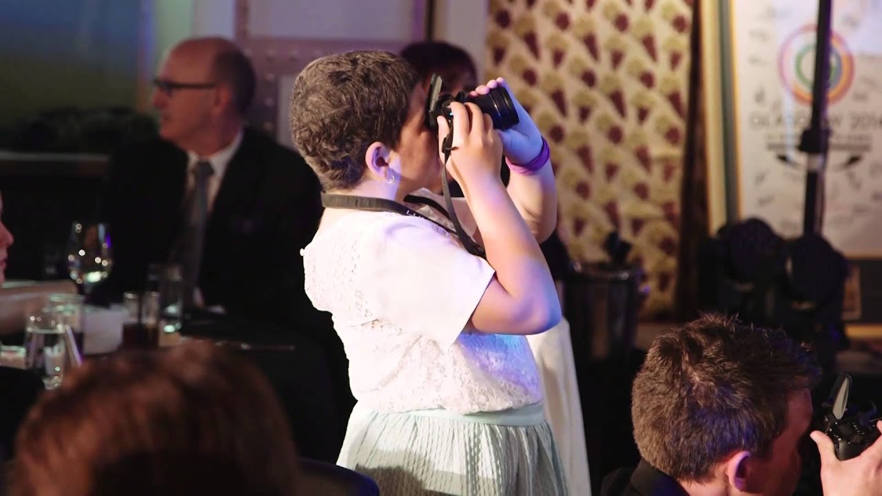 Little Heroes Foundation Anna's Head Shave - YouTube