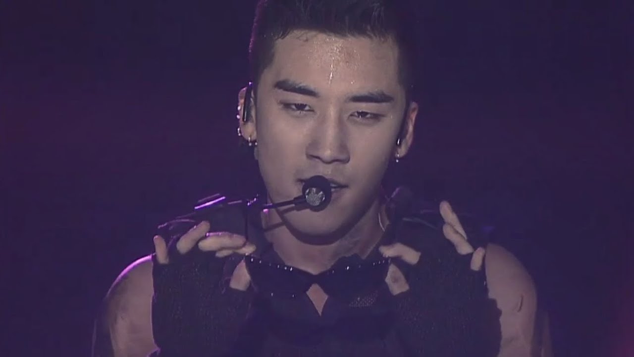 Seungri (승리) - 'Strong Baby + What Can I Do?' Live Alive Tour in Seoul ...