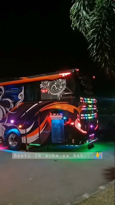 keren banget! bus haryanto full strobo atret #shorts #haryantomania #bismania #busmania - YouTube