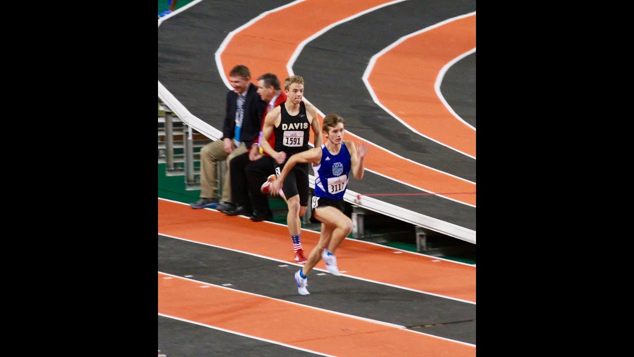 Garrett Calhoun 800M 1:52.39 1st place Simplot Games 2-20-16 - YouTube