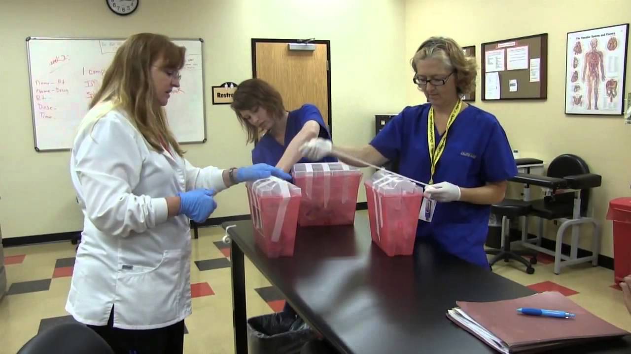 In the Lab with Medical Assistant Students - YouTube