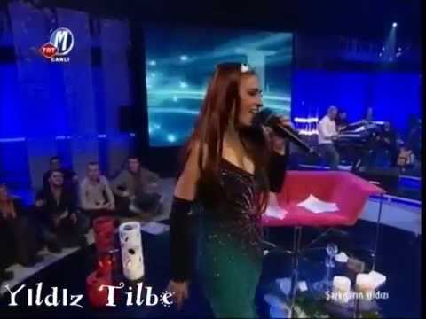 Yıldız Tilbe - Kim Bu Gözlerindeki Yabancı (CANLI)