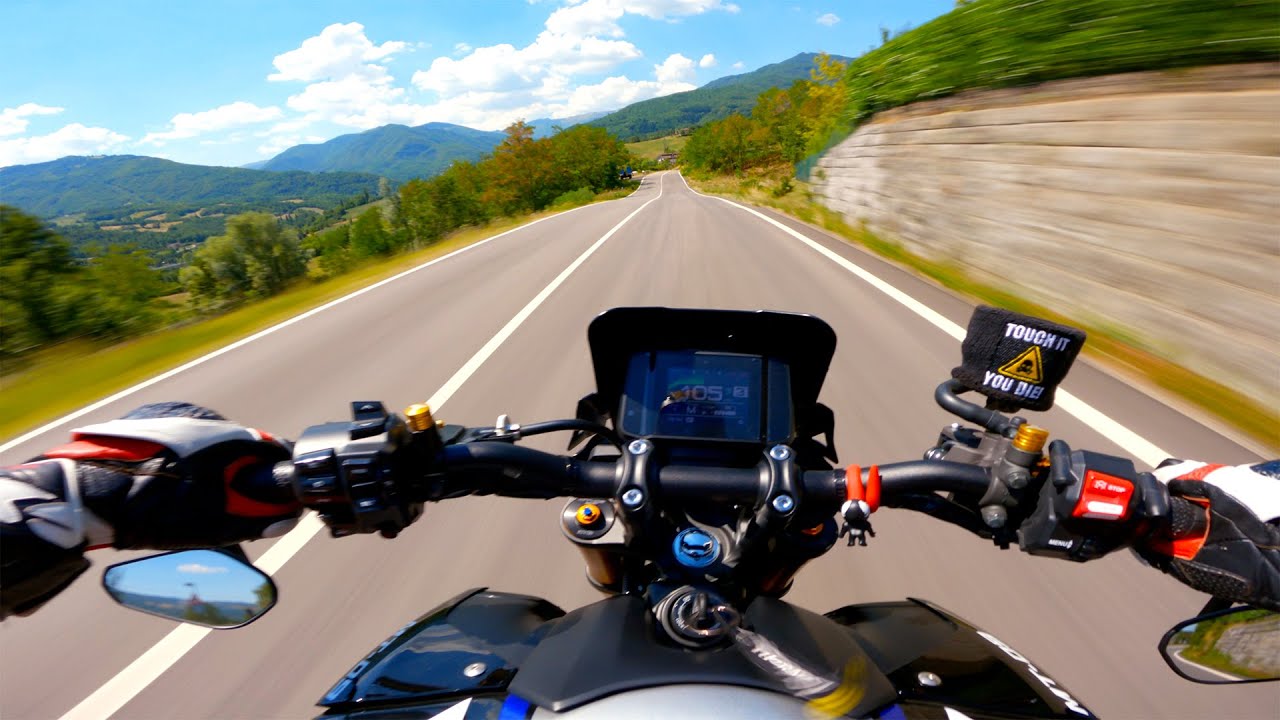 Yamaha MT-09 SP | FULL THROTTLE to the Mountain [RAW 4K] - YouTube