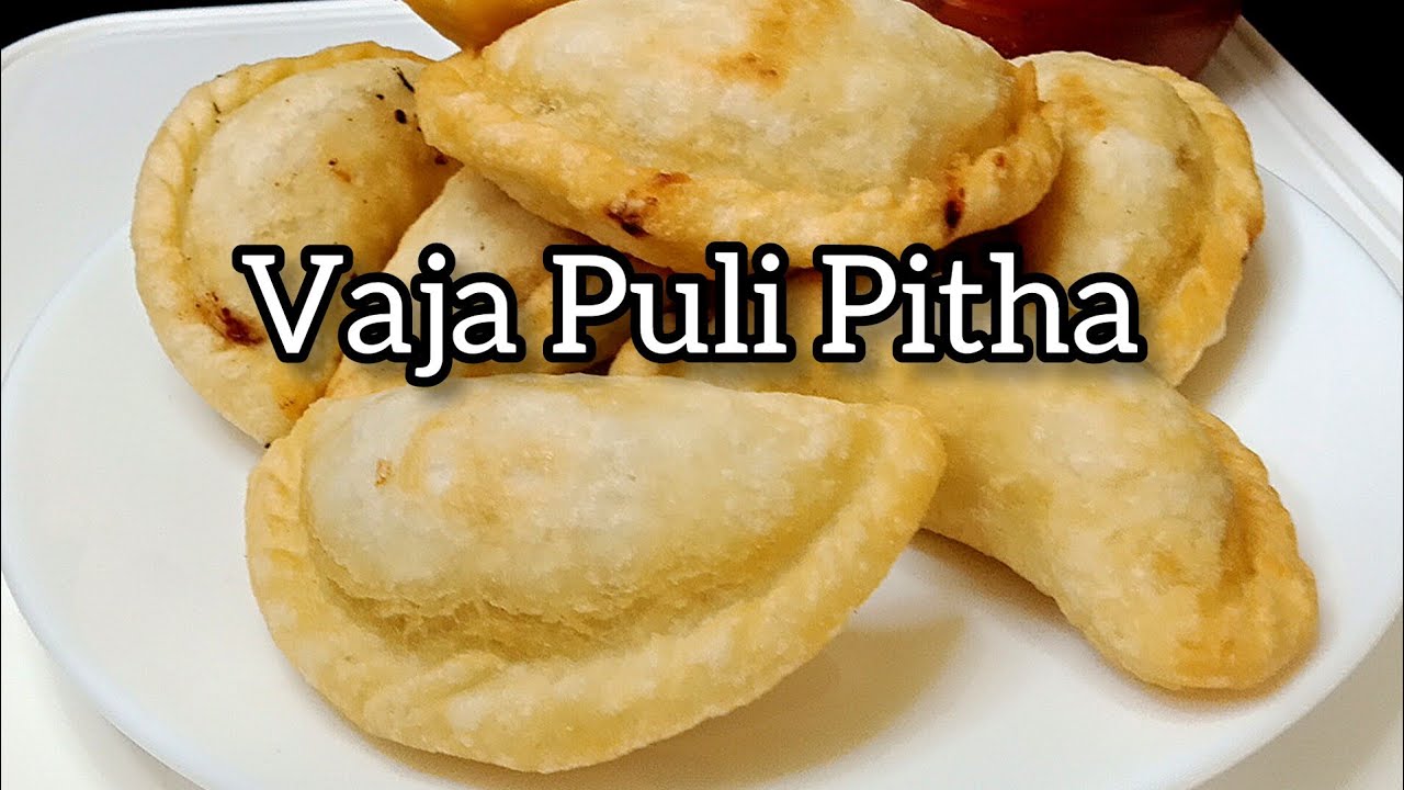 নারকেলের ভাজা পুলি পিঠা /Puli Pitha Recipe/Vaja Puli Pitha/Puli Pitha ...