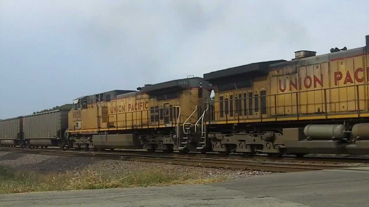 UP 6825 Leads Loaded Coal Train, East Clinton, IL - YouTube