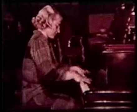 Vintage Poldi Mildner Piano Home Movie 1937 - YouTube