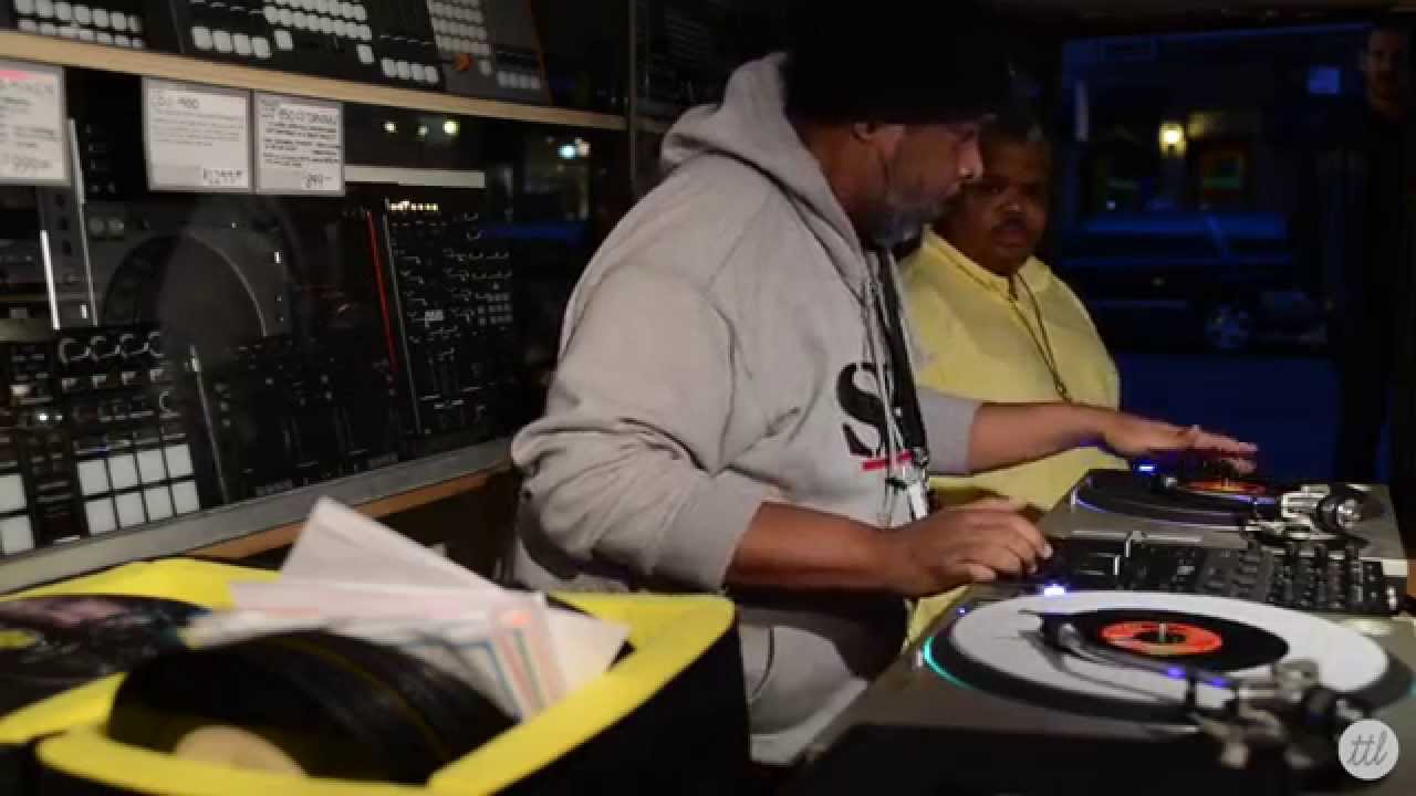 45 King DJing Live DJ Set at Turntable Lab NYC - YouTube