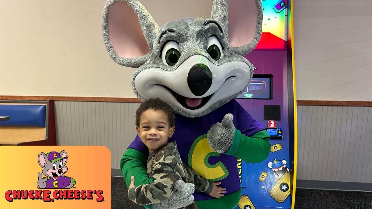 CHUCK E CHEESE Family Fun With Indoor Activities for Kids - YouTube