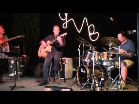 Jazz Guitarist Sheryl Bailey at The Garage - YouTube