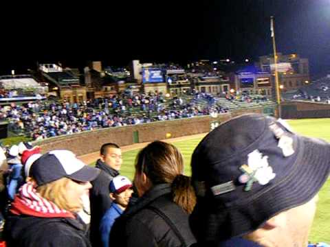 GO CUBS GO song after the Chicago Cubs win! 04/21/09 *HQ* - YouTube