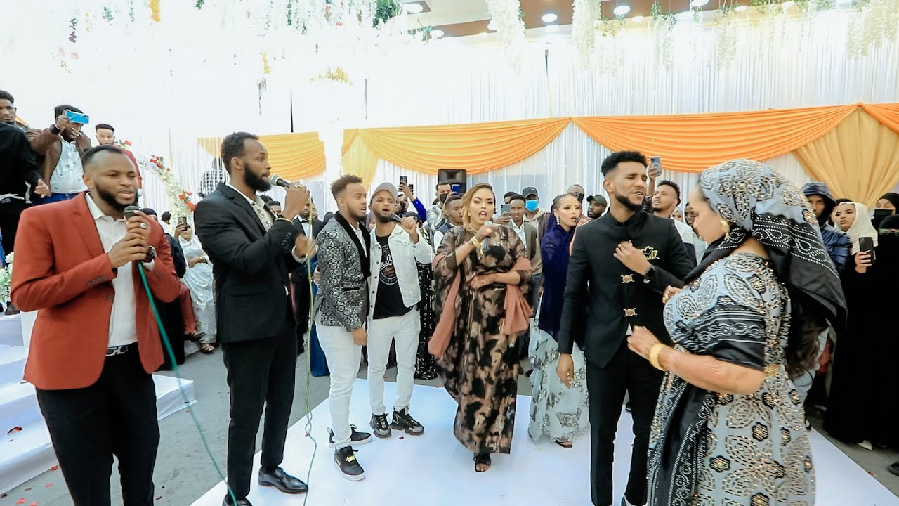 AROOSKI NASIIB & UBAX ASTAN JACAYL BASHIR JAWI RASMI RAYS MALYUN MANKA ...