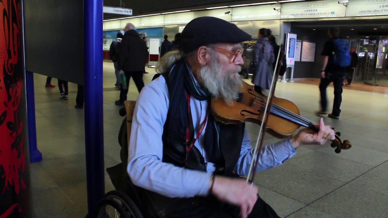 Max Reid - A Tune To Smile To (Violin) - YouTube