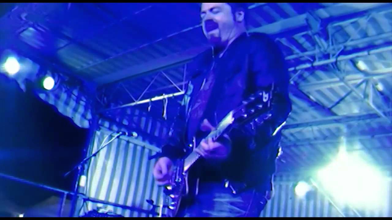 Doozy - Teaser Live - YouTube