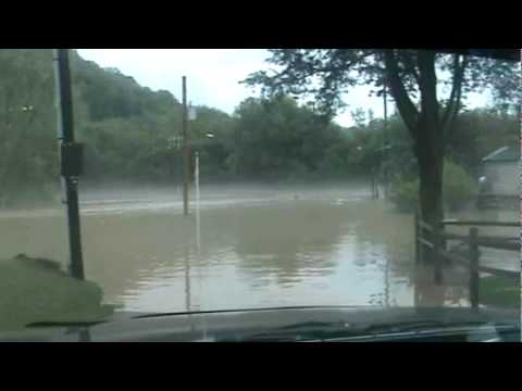Martin Ky Flood 2009 - YouTube