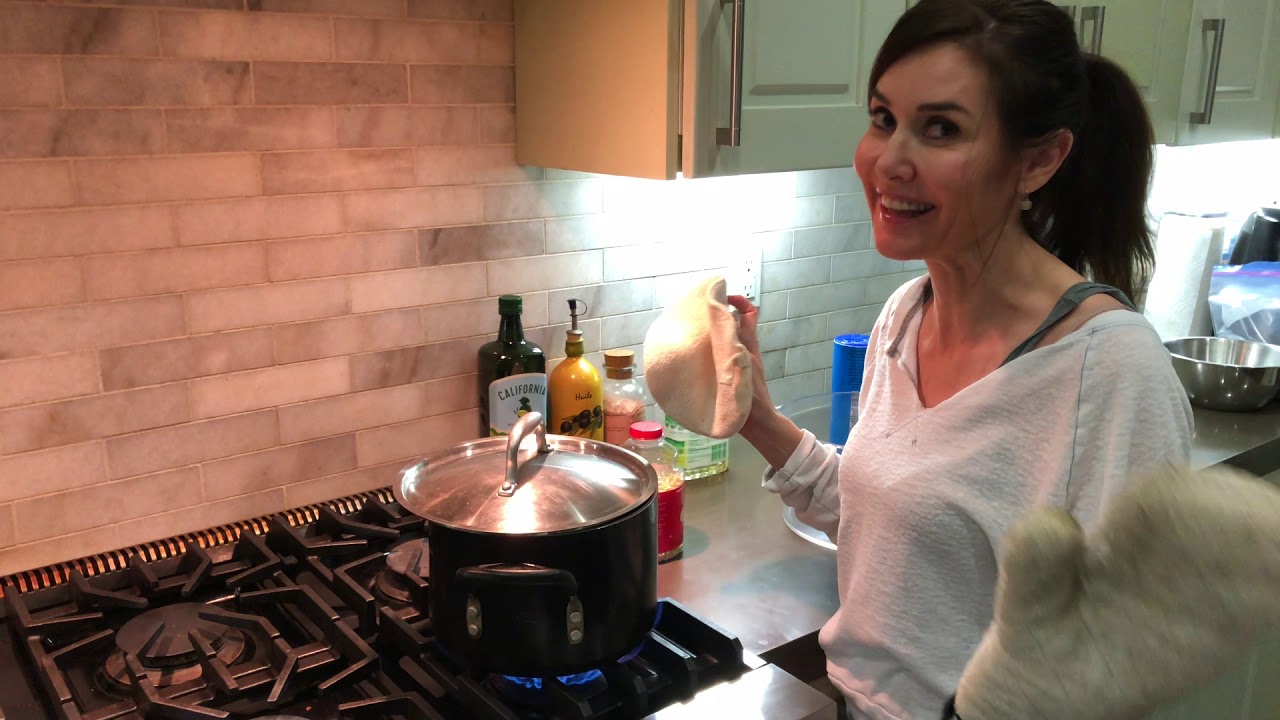 RGal's Kitchen with Rachel Galant - Popcorn, My Favorite! - YouTube