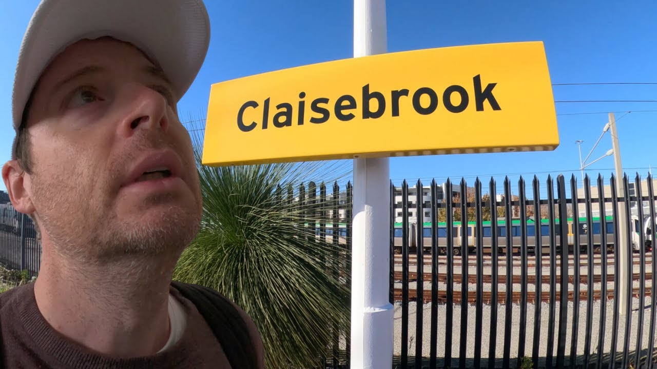 Claisebrook Train Station to Perth - YouTube