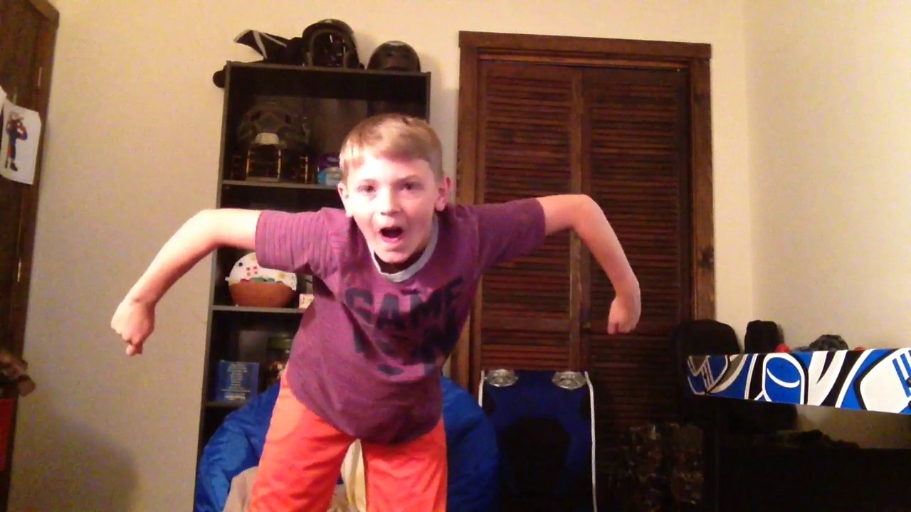 Retarded dancing part 1 - YouTube