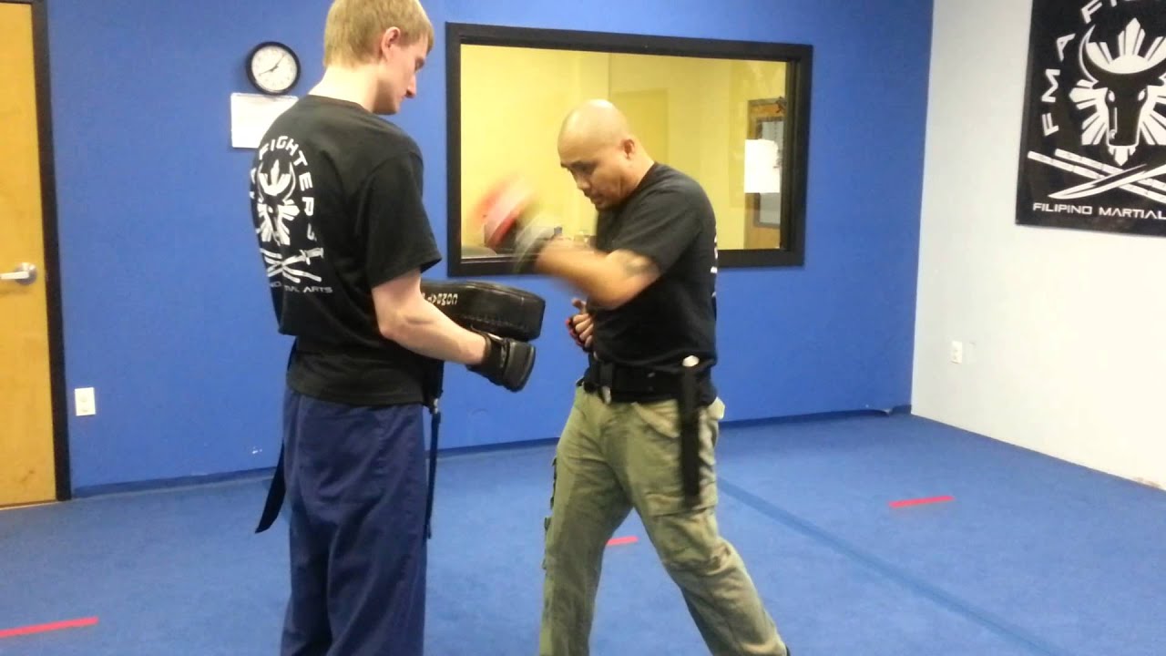 FMA FIGHTERS KNIFE DRILL. - YouTube