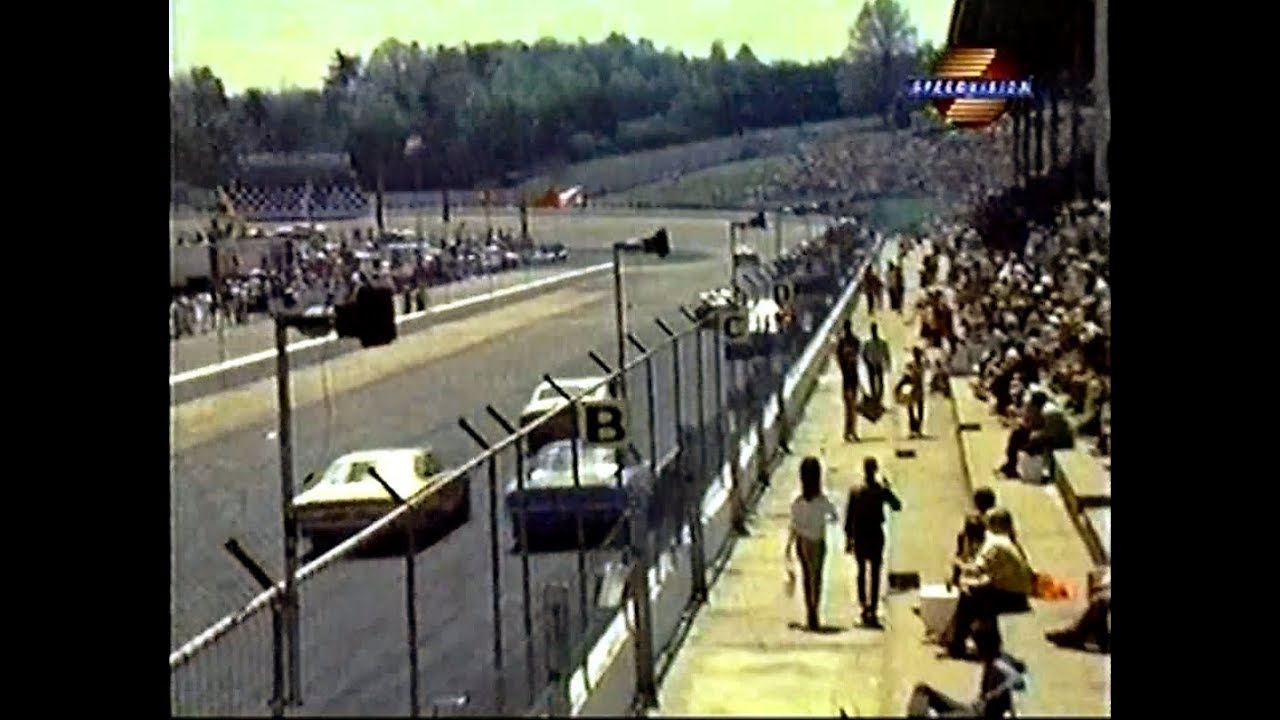 1971 Virgina 500 at Martinsville - YouTube