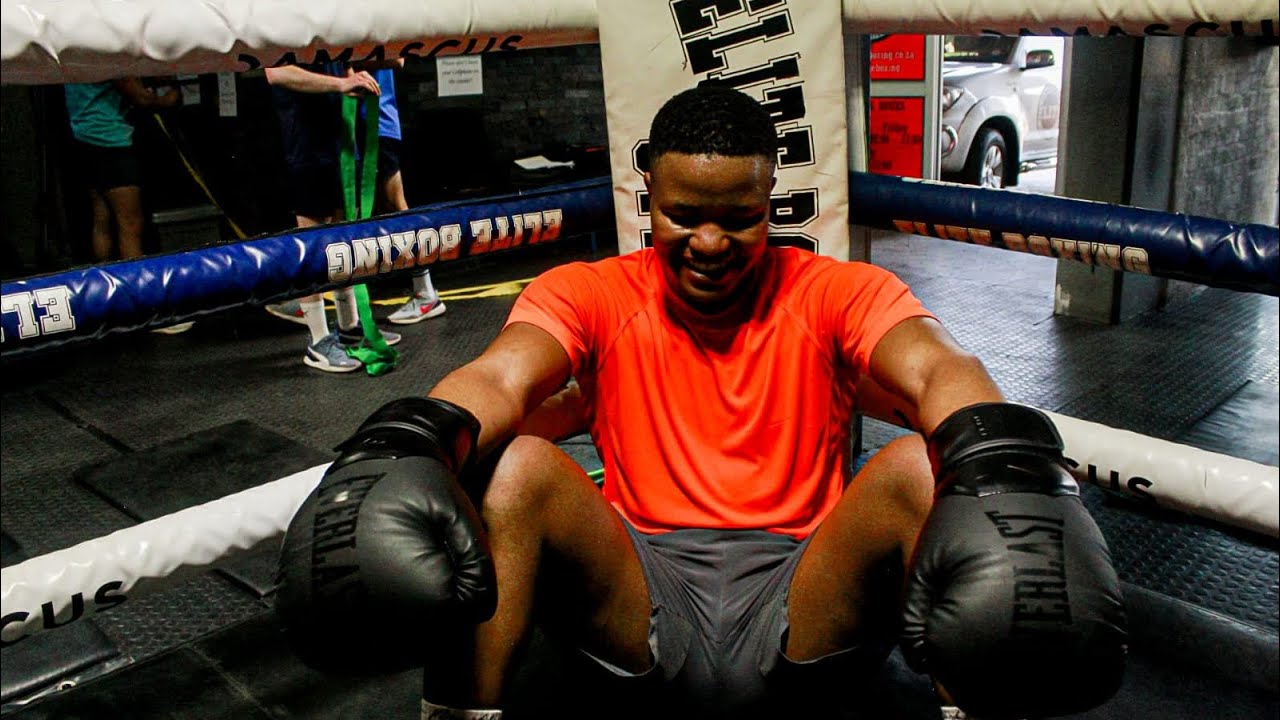 Seb elite boxing club/ self defense skills/ core workouts - YouTube