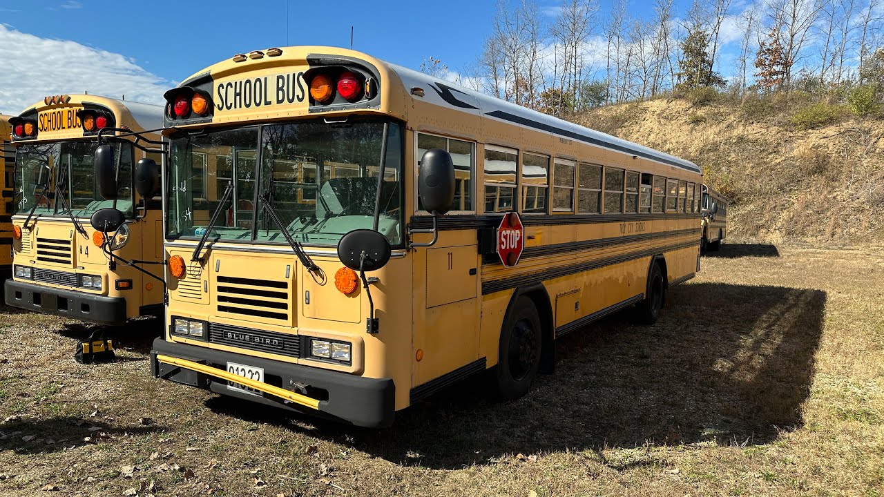 2008 Blue Bird All American FE Diesel walkaround - YouTube