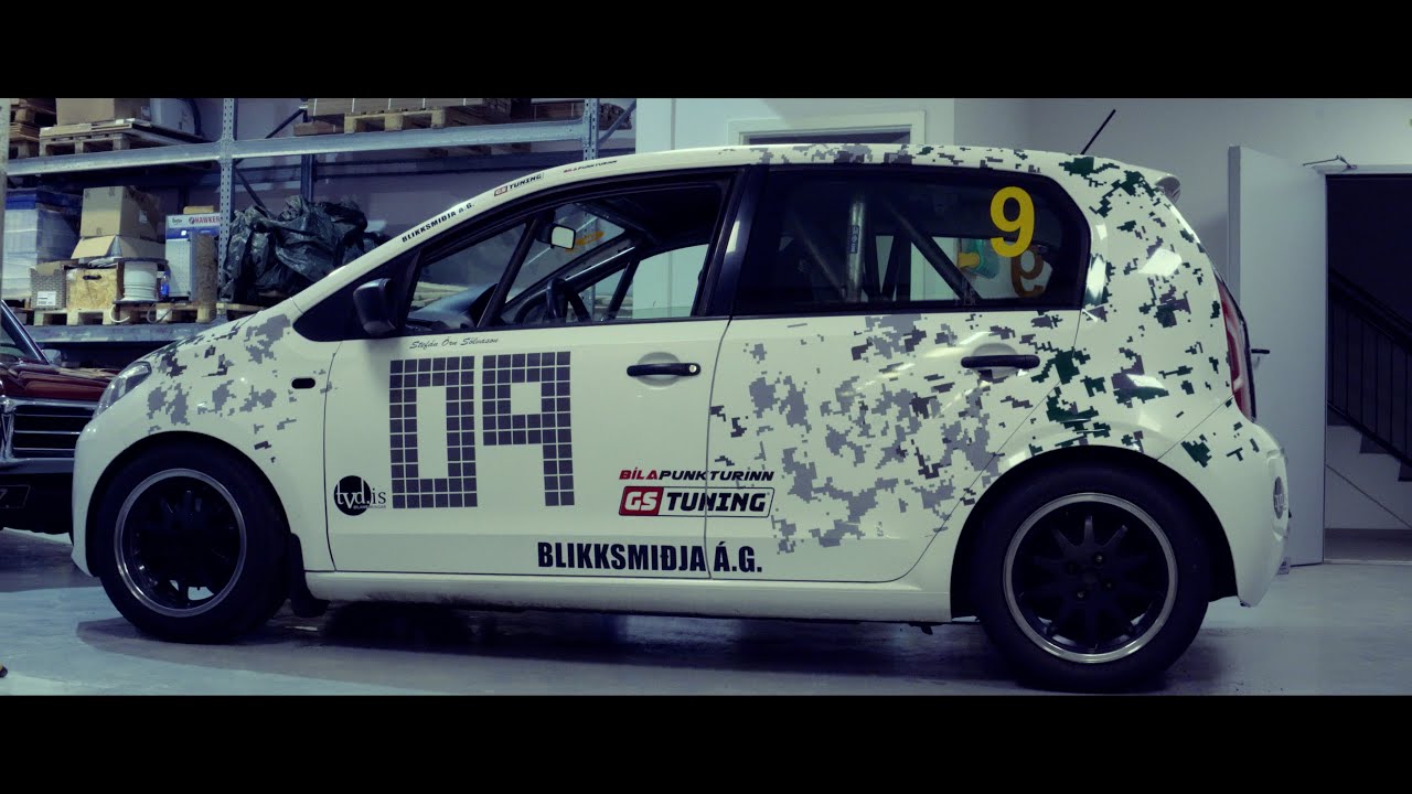 VW Up RACECAR | 4K - YouTube