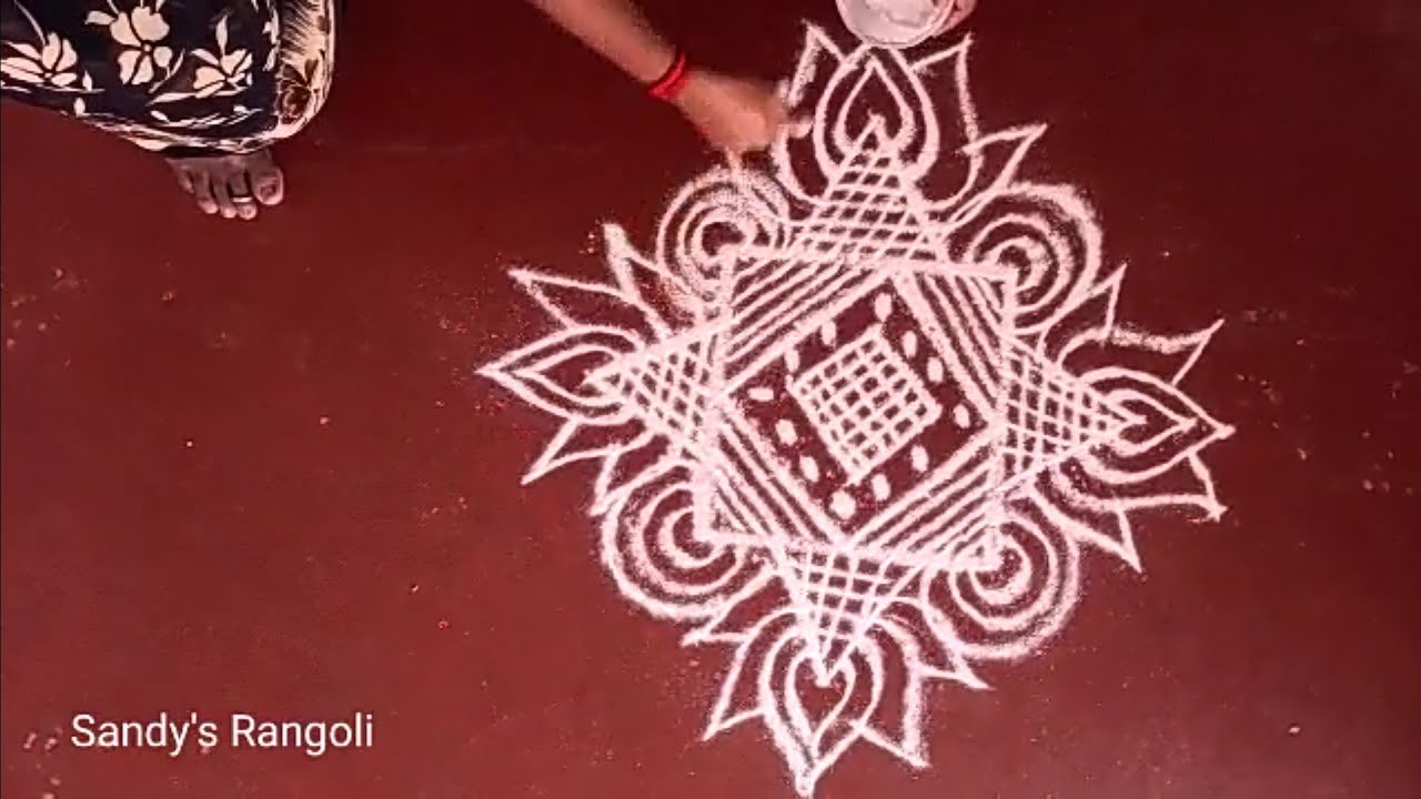 Easy Rangoli//Friday Rangoli//Lotus Rangoli with 5*5 dots//#35 - YouTube