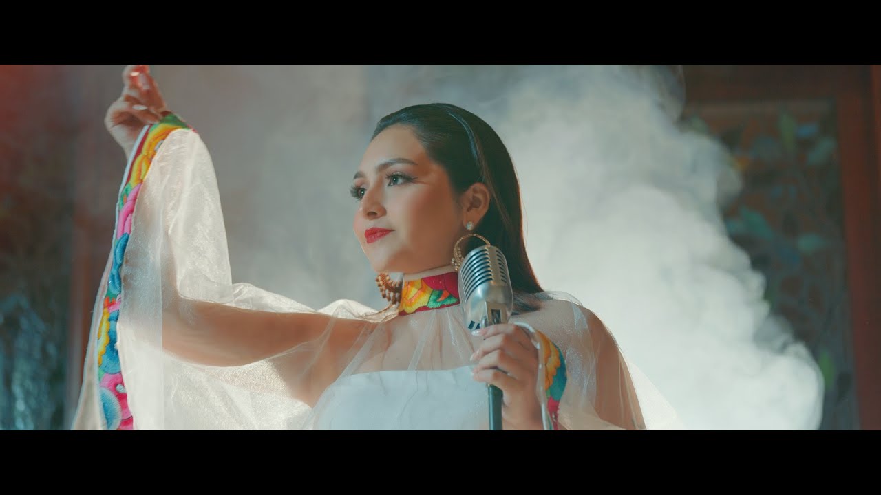 Sola siempre sola - Rosa Bella (VIDEO OFICIAL) - YouTube