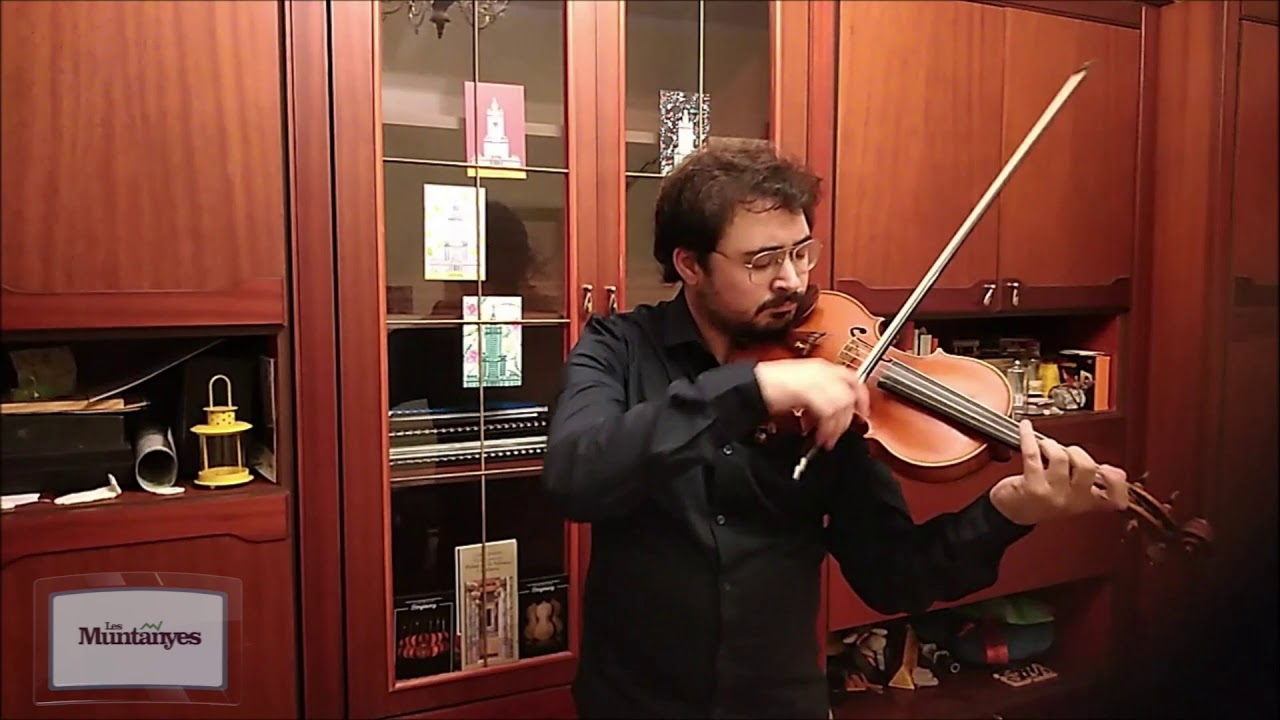 Victor Pastor fa sonar la música clàssica en 'Art a Casa' - YouTube