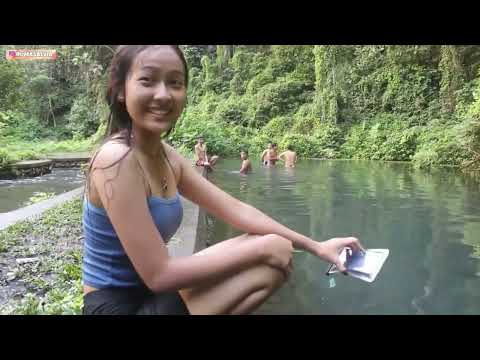 Rumas alvia pertama kali vlog mandi belum berani pakai bikini di suganing bangli 