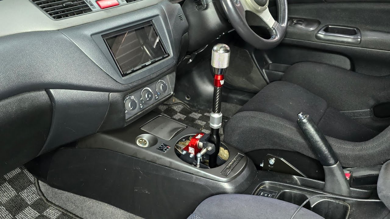 Evolution 7 WK motorsports shifter install - YouTube