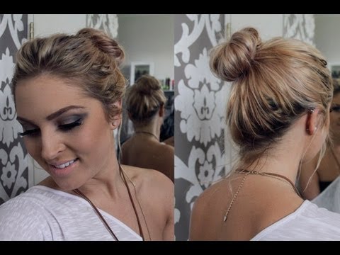 Easy Bun Tutorial ♡ With Textured Hair - YouTube