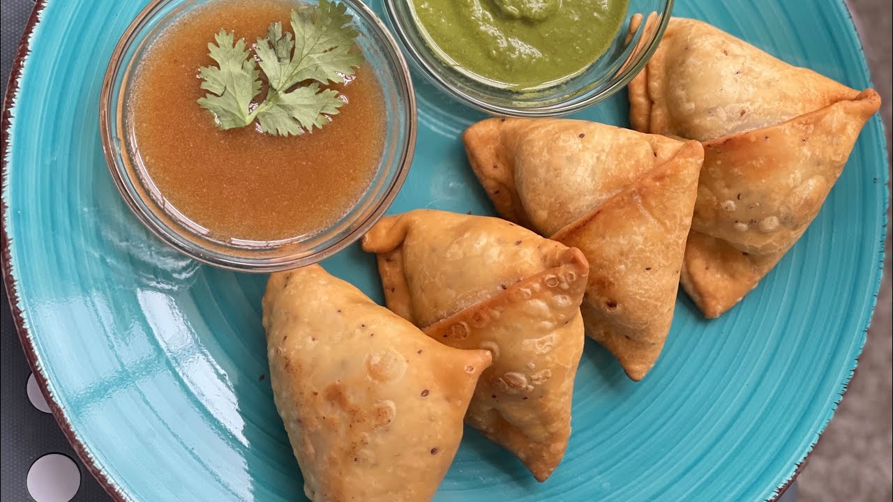 Jain Samosa in USA | Indian Empanadas | The Crawlers Group - YouTube