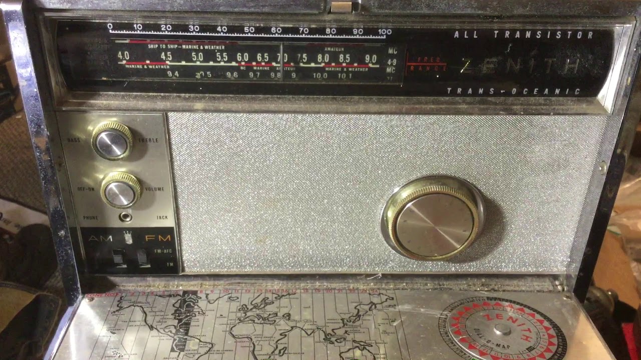 Zenith Transoceanic 3000-1 shortwave radio, creepy sounding digital ...