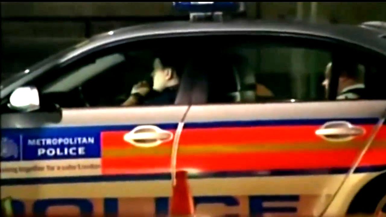 CO19 ARV London UK Armed Police The Frontline - YouTube