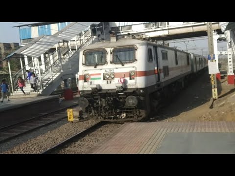 2 WAP 7 with PUSH PULL RAJDHANI 22221 DN RAJDHANI EXPRESS CSMT -NZM, slowly acceleration . - YouTube