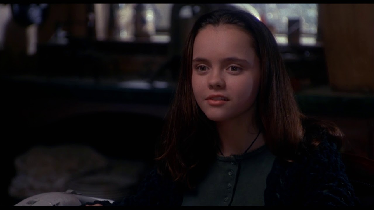 Casper (1995): Casper Makes Breakfast (Isolated Score) - James Horner ...