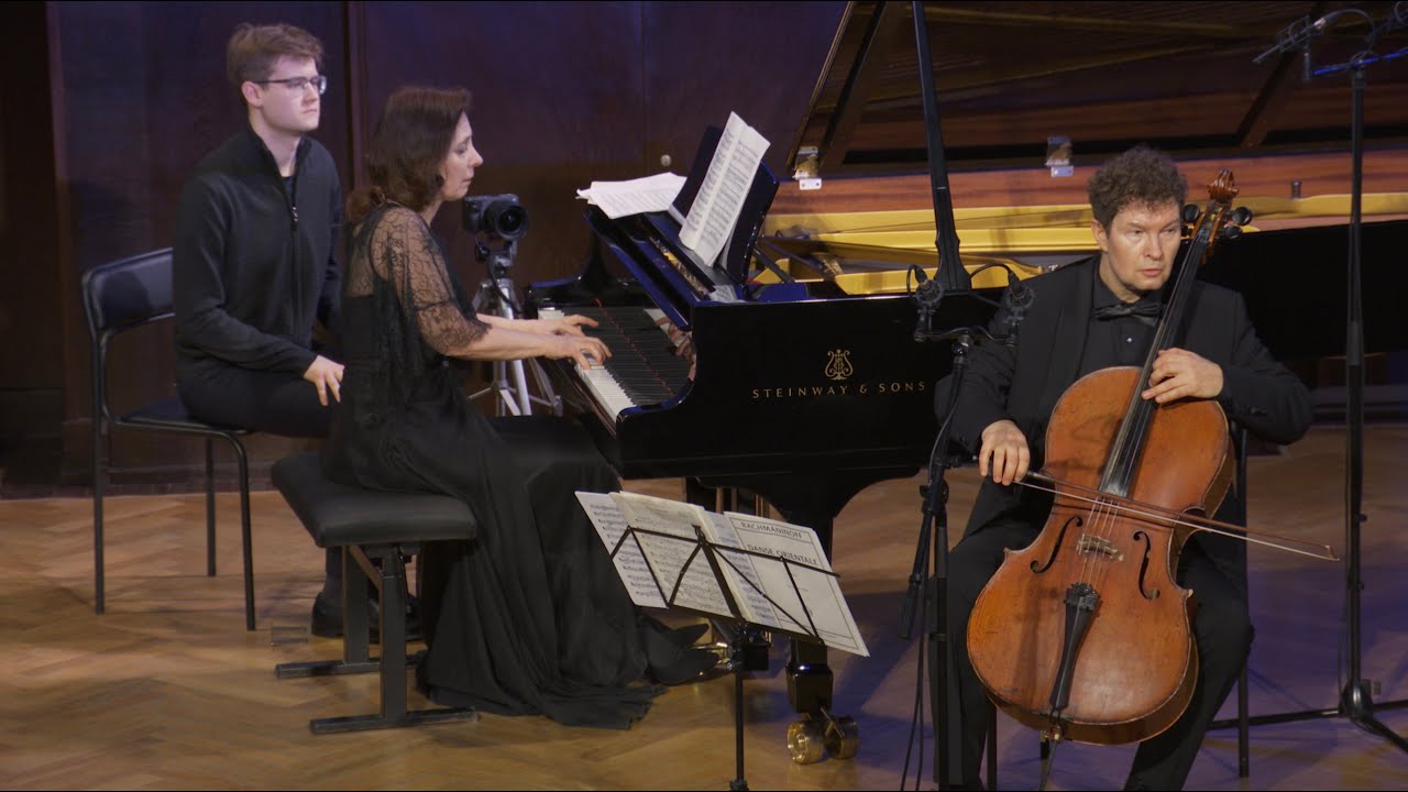 Играет Кирилл Родин / Kirill Rodin plays Rachmaninoff - YouTube