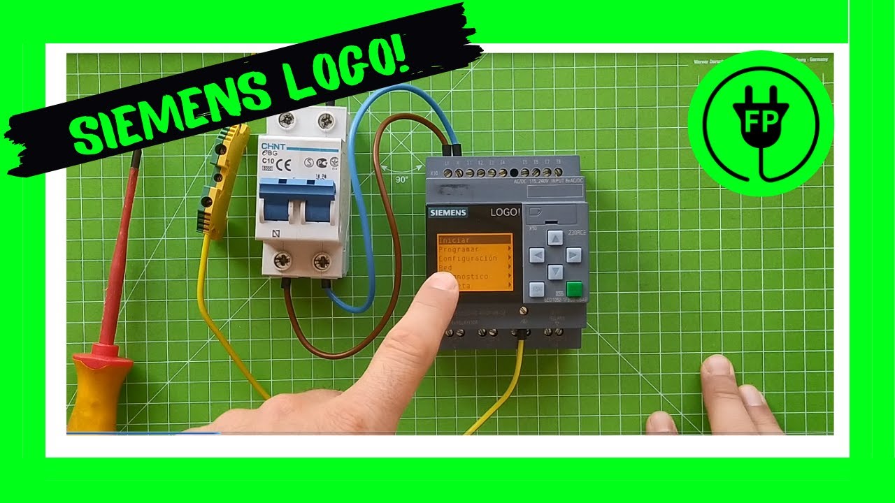 Conectar un relé programable Siemens LOGO! OBA8 por primera vez - YouTube