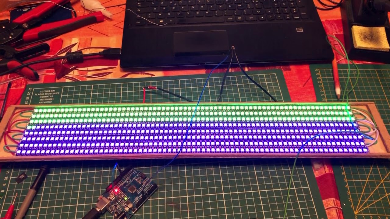 Test backboard leds 144/M - YouTube
