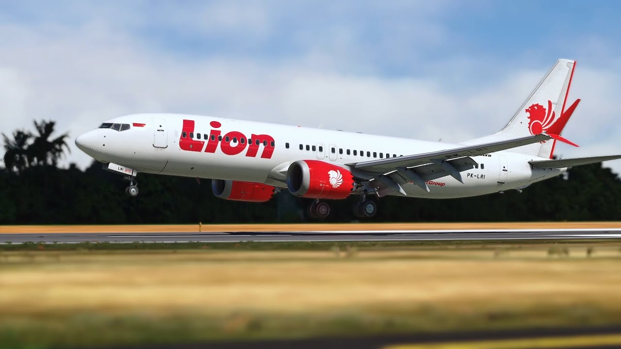 MSFS - IFLY 737 MAX 8 (Lion Air) | Shared Cockpit | Jakarta to Tanjung ...
