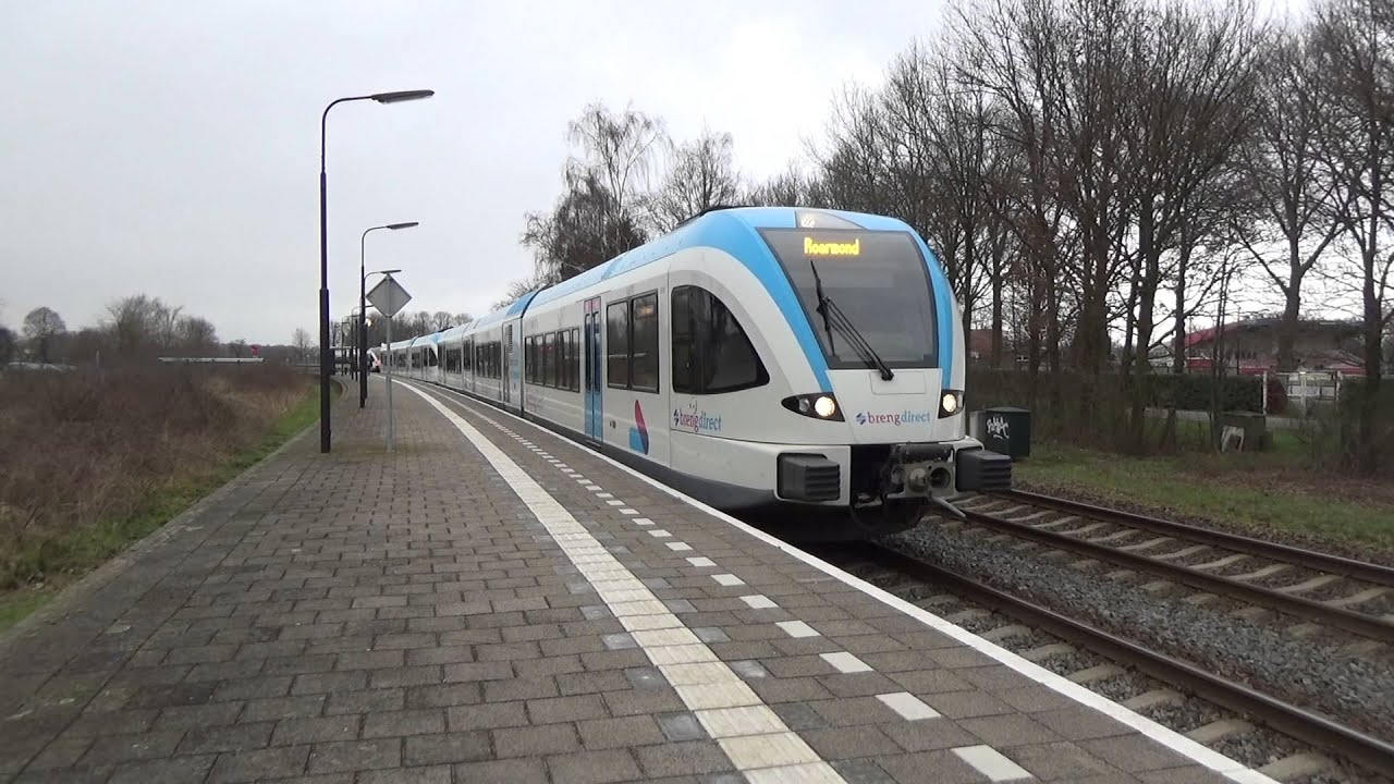 Breng GTW`s 5045 & 5049 vertrekken in Vierlingsbeek - YouTube