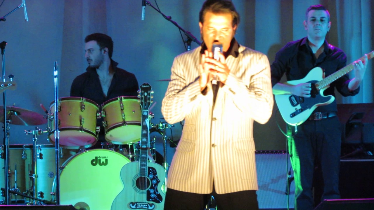 Mark Andrew - Love Me Treat Me Like a Fool MVI 5250 - YouTube