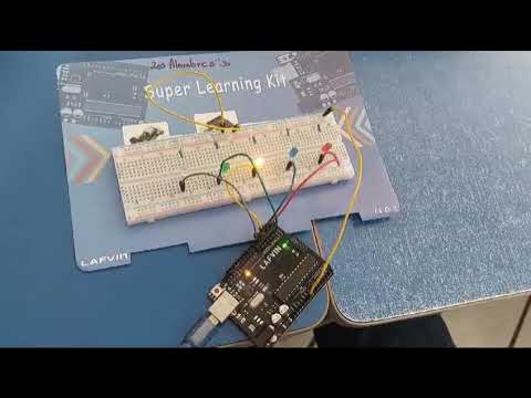 segunda práctica Arduino 👻 - YouTube