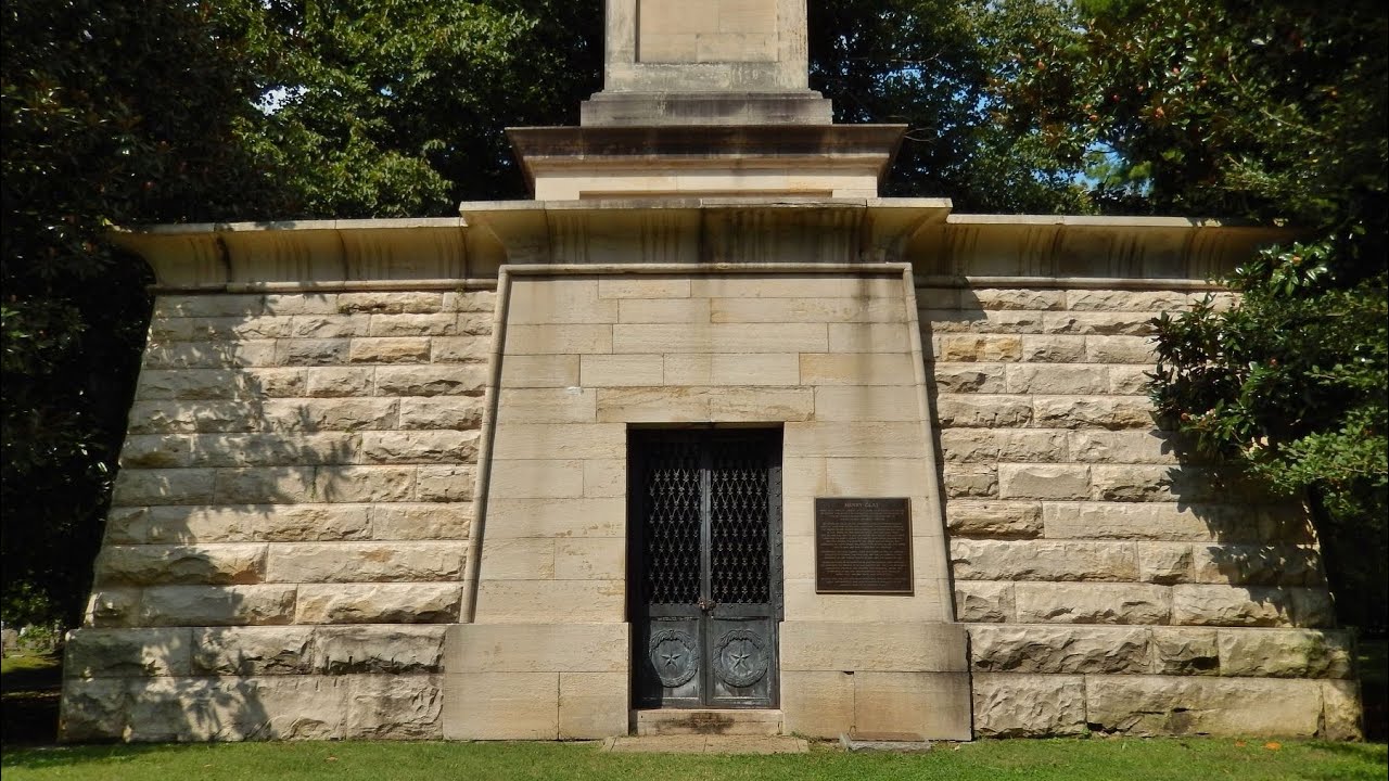 Inside the Massive Tomb of Henry Clay - YouTube