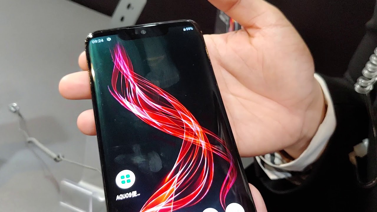 SHARP AQUOS zero特色介紹 - YouTube