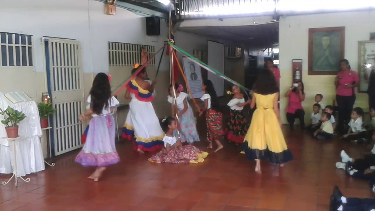 EL SEBUCAN - YouTube