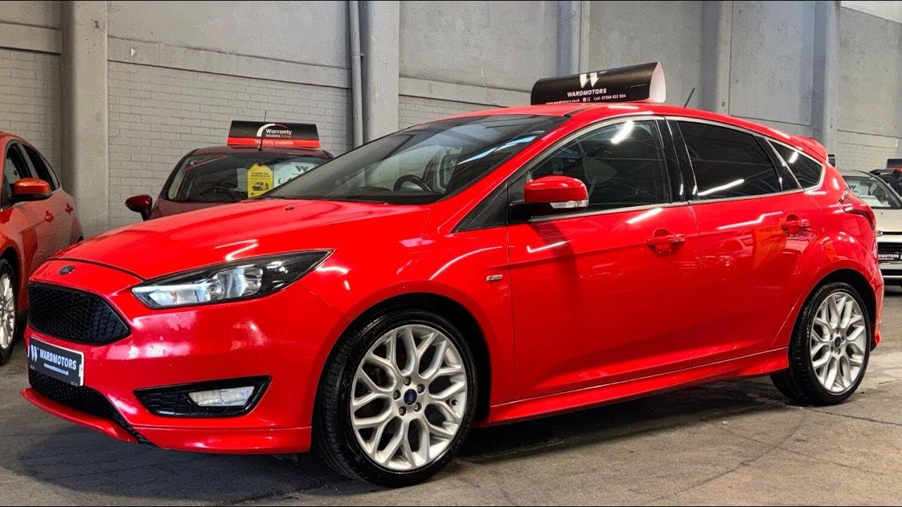 FORD FOCUS Hatchback 1.0 T EcoBoost ST-Line Red 5dr SATNAV (2017/17 ...