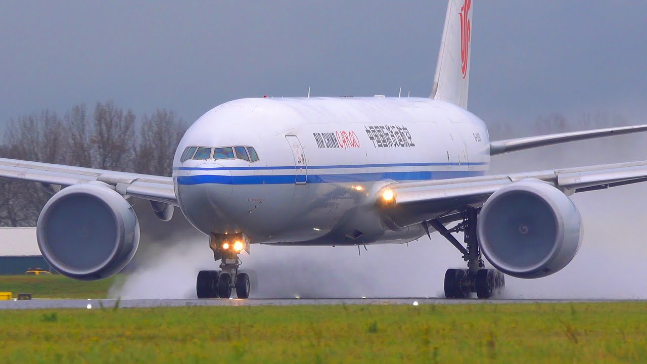 PURE Boeing 777 POWER | Listen To That Amazing GE-90 Sound! - YouTube