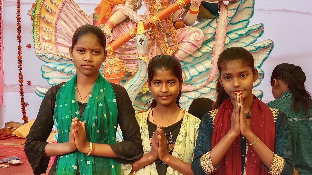 Saraswati Puja pandal Video - YouTube